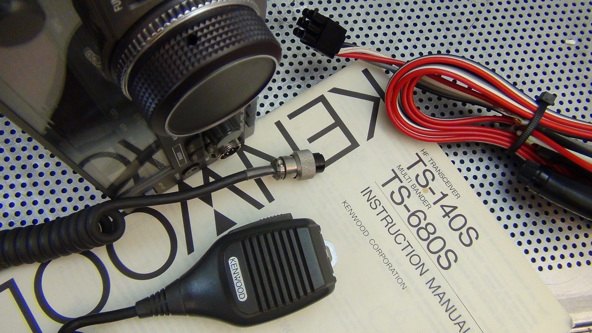 Kenwood TS-140s Transceiver – Jahnke Electronics